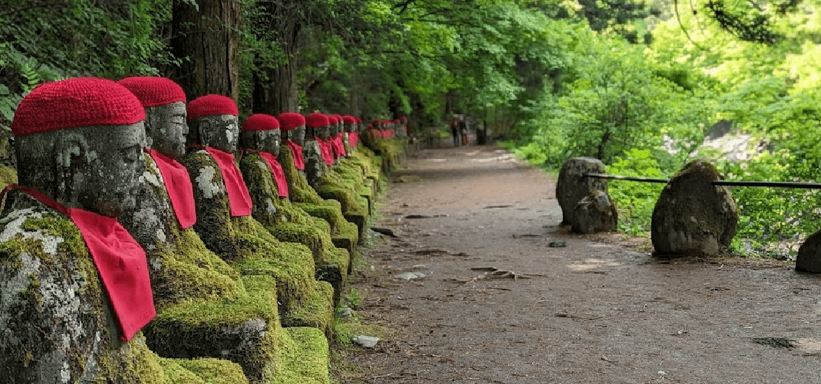 🧿 Jizô : statues japonaises, origine et signification